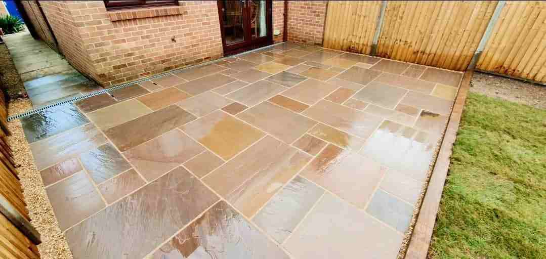 Flagstone Driveways in West Yorkshire | A1 Driveways