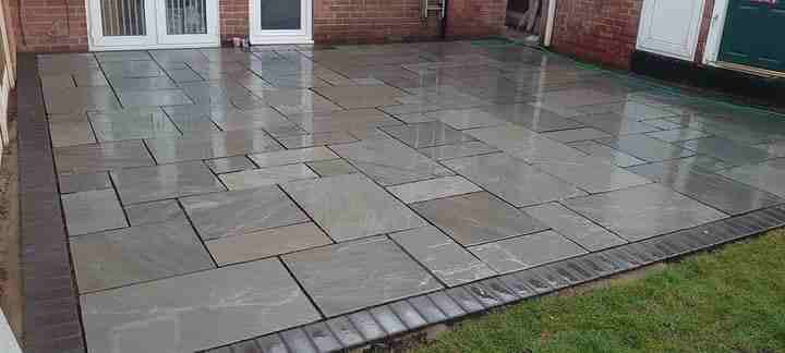 Flagstone Driveways in West Yorkshire | A1 Driveways