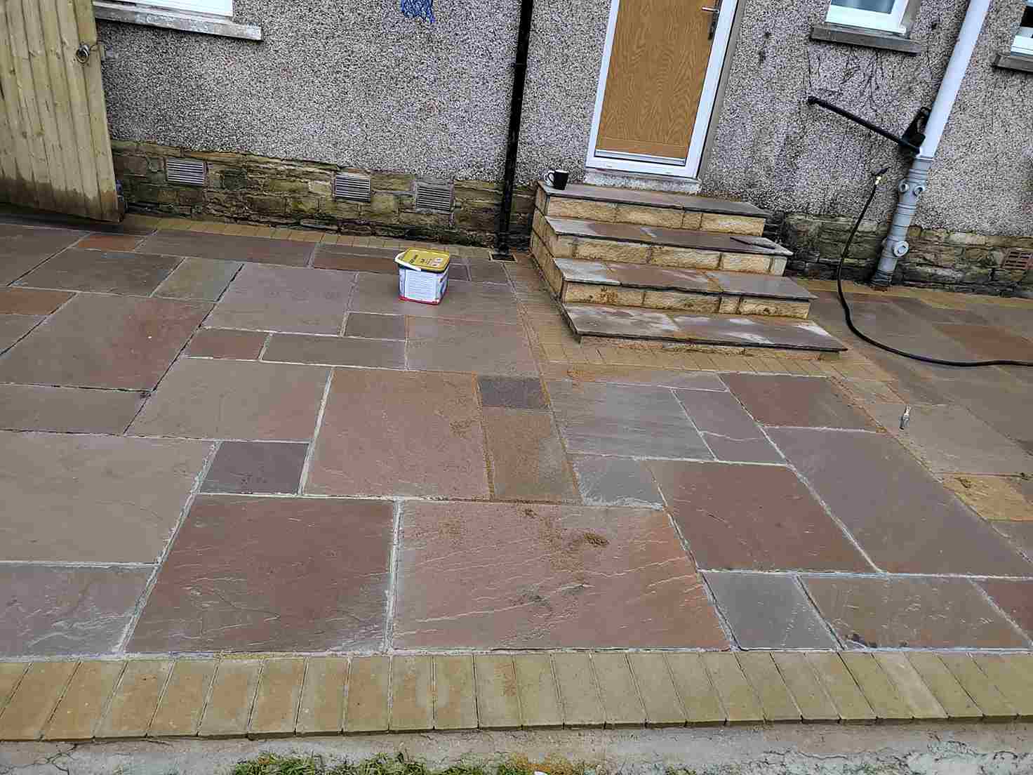 Flagstone Driveways in West Yorkshire | A1 Driveways