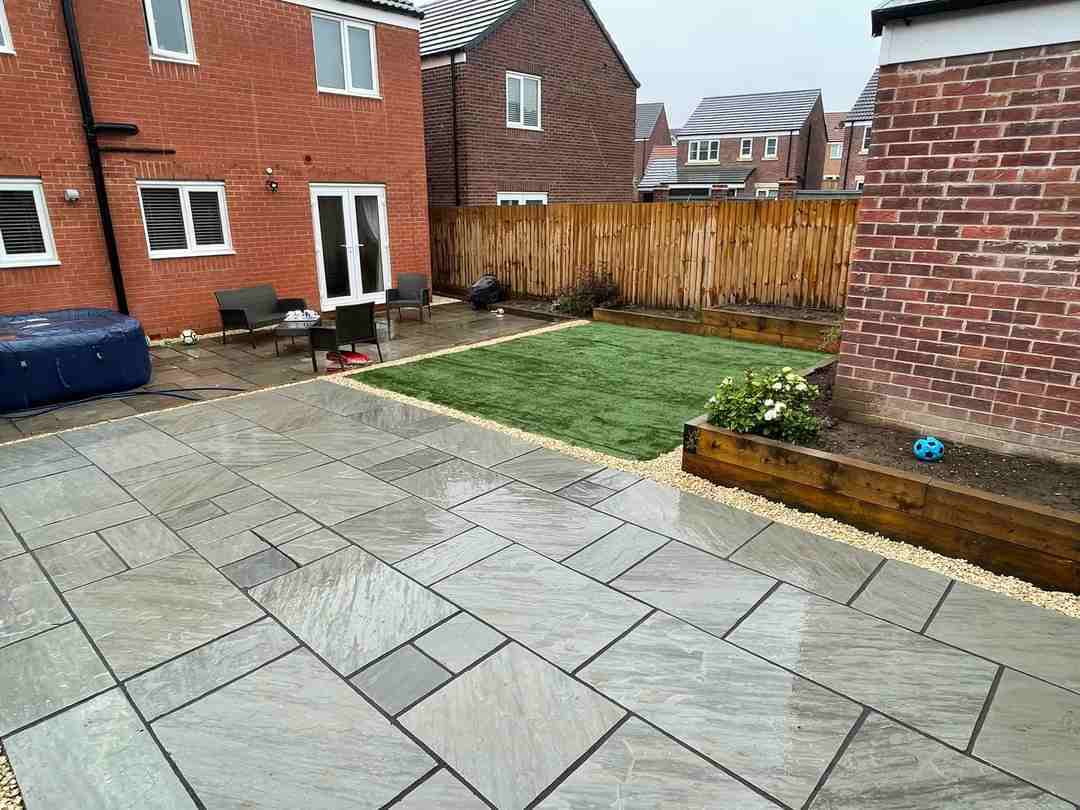 Flagstone Driveways in West Yorkshire | A1 Driveways